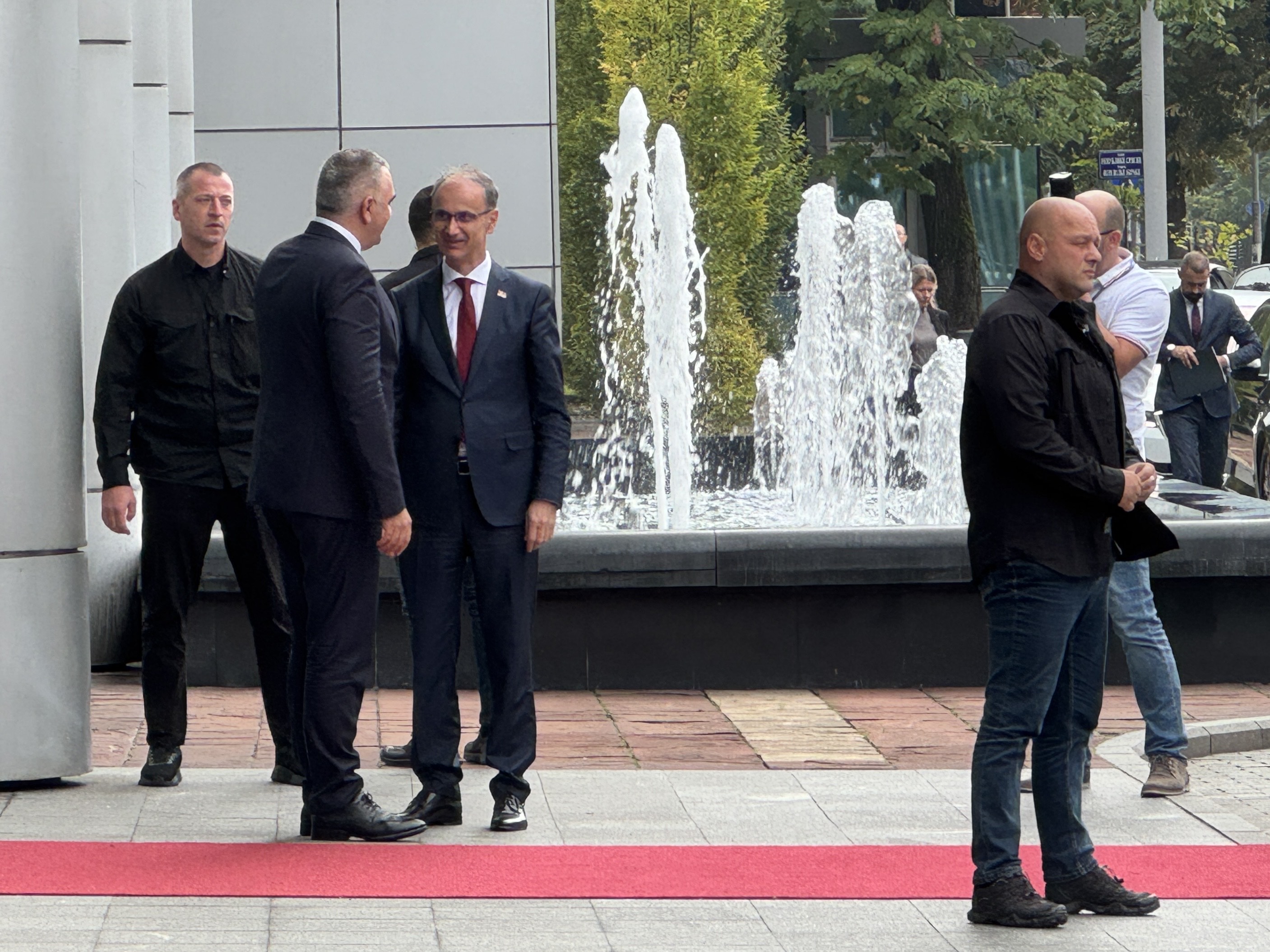 Premijer Srbije Đuro Macut u posjeti Vladi Save Minića | BN