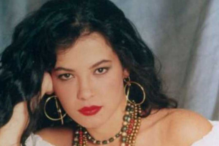 Pogledajte kako danas izgleda Kasandra | BN