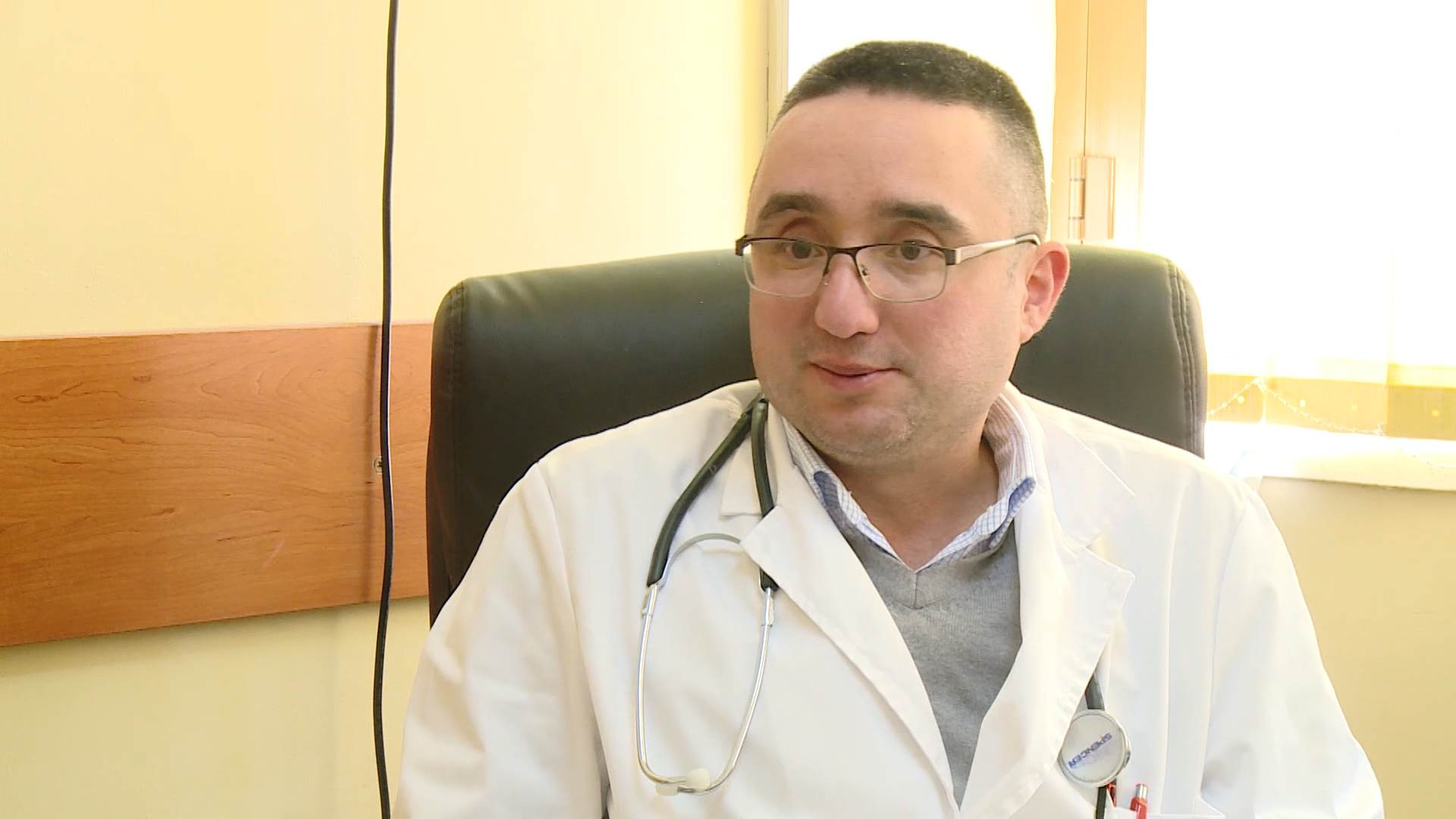 Doktor sa srcem na desnoj strani | BN