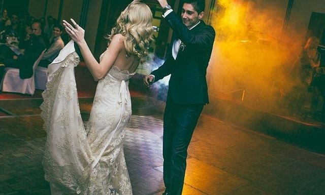 Nove preporuke: Plesati mogu samo mladenci i roditelji | BN