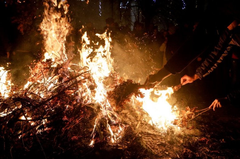 Božić i Badnjak treba da odagnu nevolje od nas! | BN
