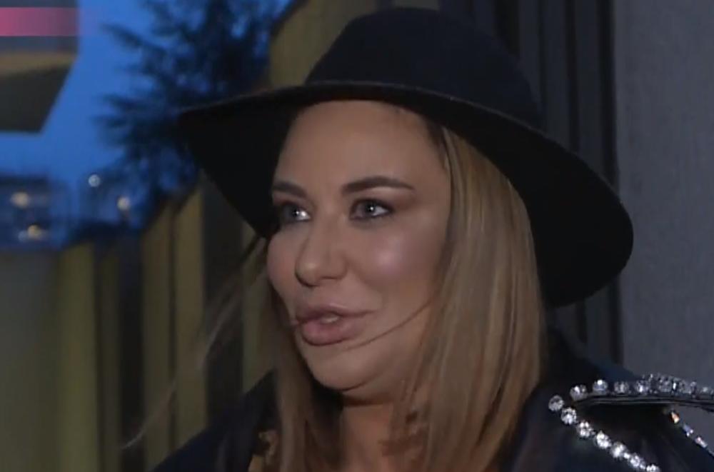 Ana Nikolić pokazala gole grudi! (VIDEO) | BN