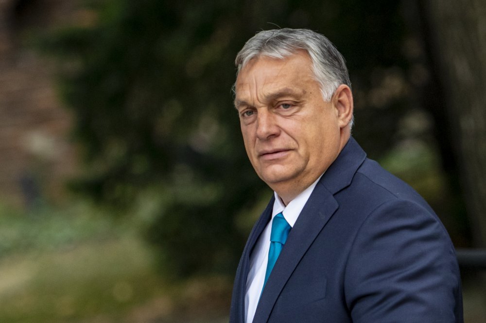 Prisluškuju se novinari, kritičari, političari... | BN