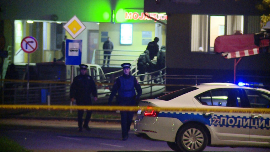 Muškarac koji je prijetio bombom upućen na liječenje | BN