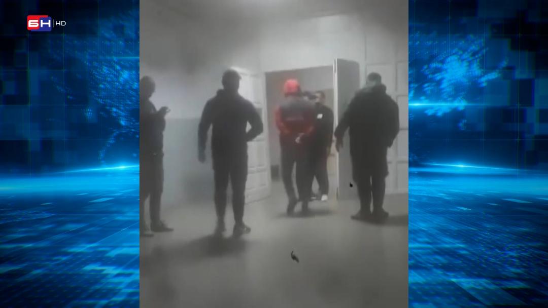 Batinaši u Doboju u izbornoj noći tokom brojanja glasova (VIDEO) | BN