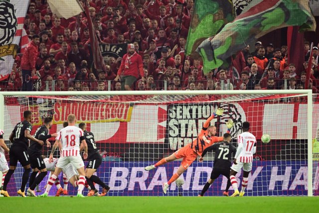 Šok u Njemačkoj: Partizan srušio Keln | BN