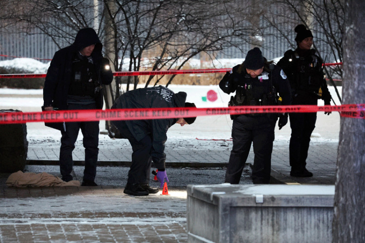 Pucnjava ispred škole u Čikagu, ima poginulih (VIDEO) | BN
