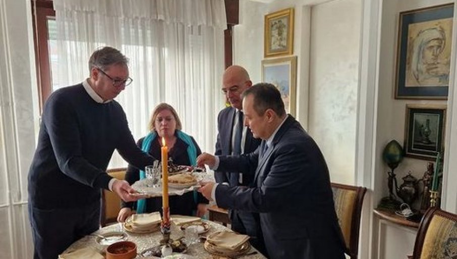 Pogledajte koga je Vučić ugostio na Svetog Nikolu | BN Pogledajte koga je Vučić ugostio na Svetog Nikolu | BN