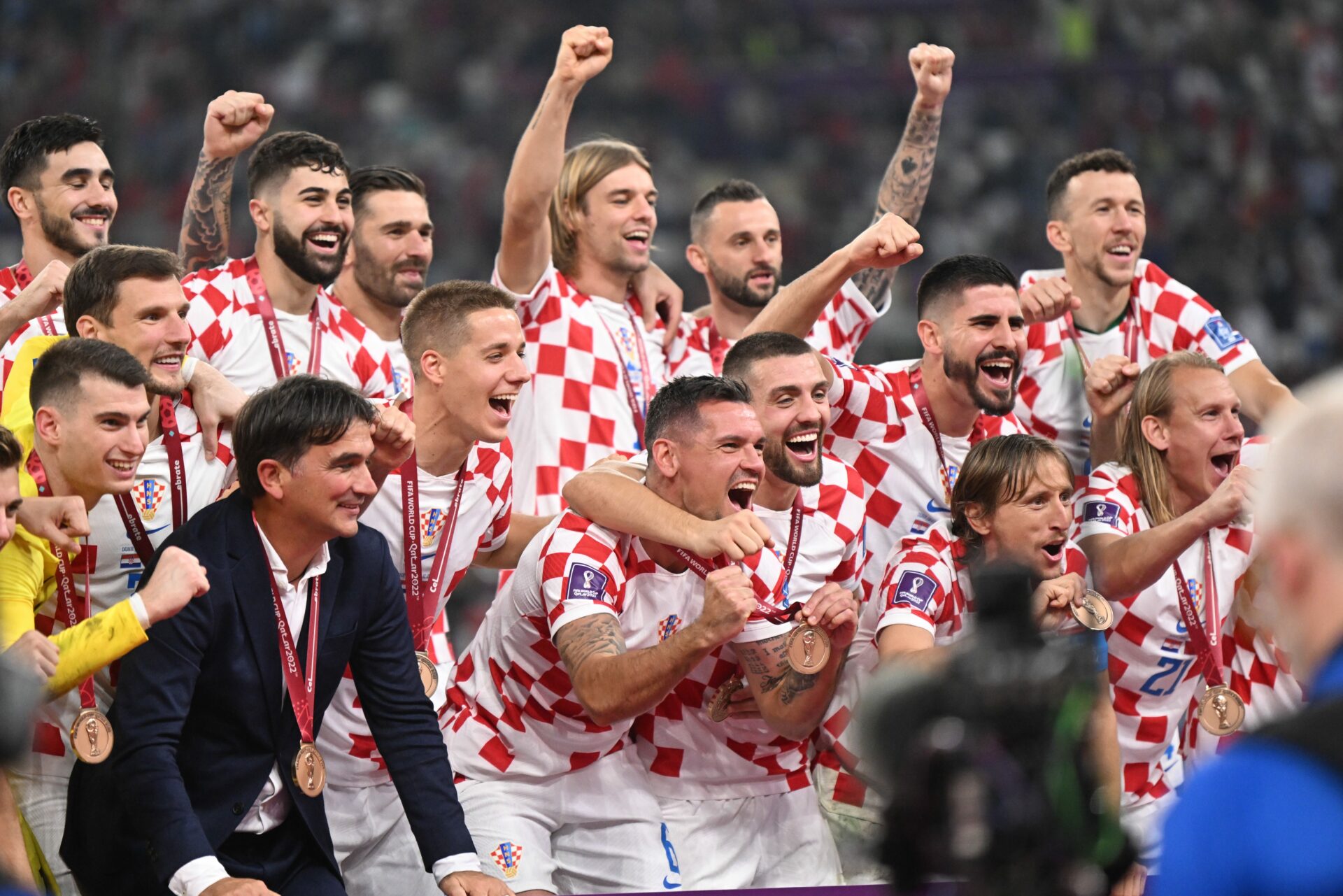 Ovo su pjevali hrvatski igrači tokom slavlja | BN