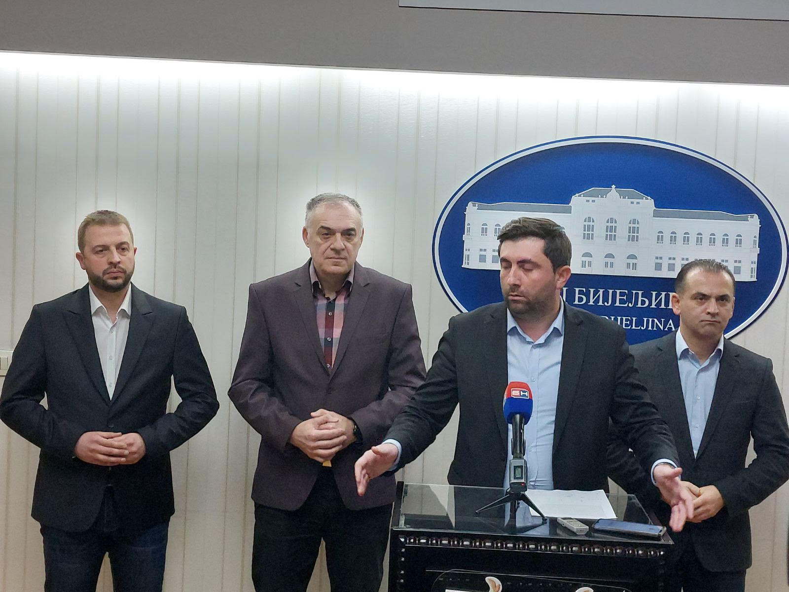 SNSD sa partnerima uvodi politički cirkus u Bijeljini | BN