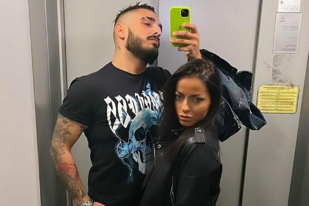 Darko Lazić Pozirao Sa Devojkom U Stilu Džokera Foto Bn