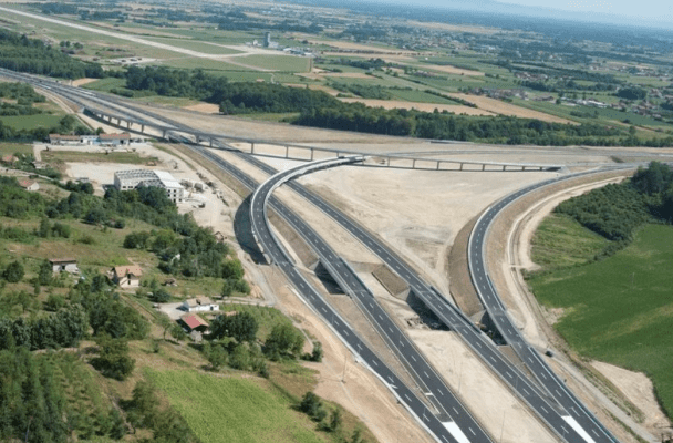 Milijarde KM od putarine. Auto-puteve grade od kredita | BN