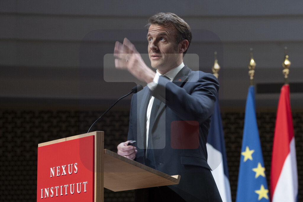 Demonstranti prekinuli Makronov govor u Hagu | BN