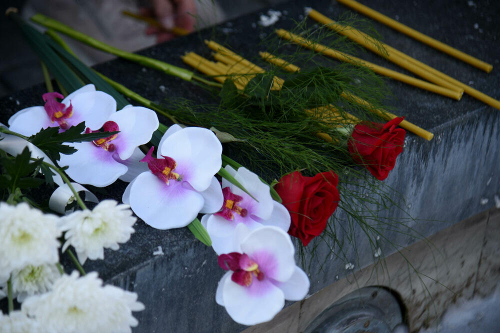 U Crnoj Gori Dan žalosti zbog žrtava u Srbiji | BN