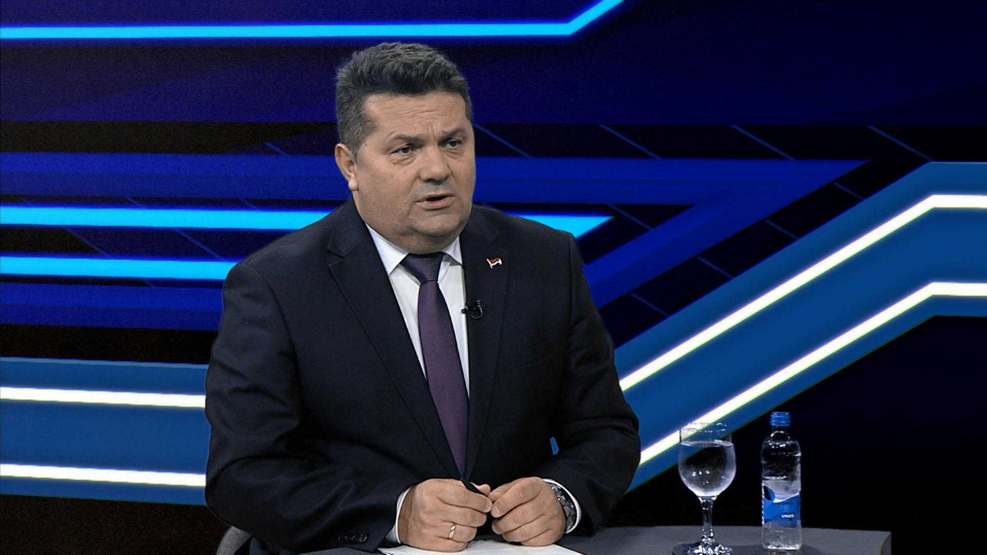 Stevandić: Zoran Milanović švercer odlikovanja | BN