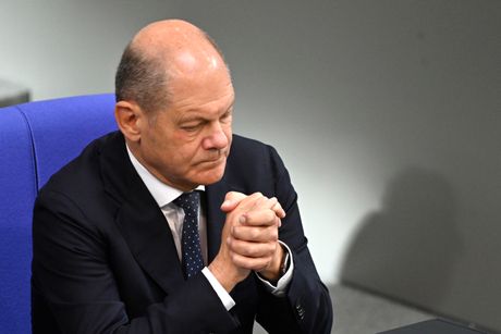 Evakuisan avion Šolca u Izraelu: Objavljen snimak | BN