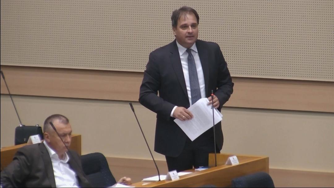 Vlast Srpske jedno priča narodu, a drugačije rade | BN