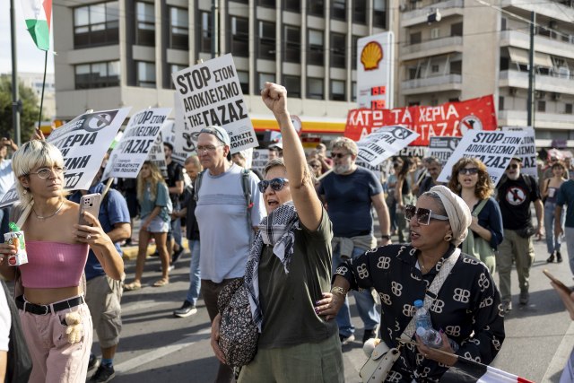 Burno na ulicama u Atini: "Zaustavite masakr u Gazi" | BN
