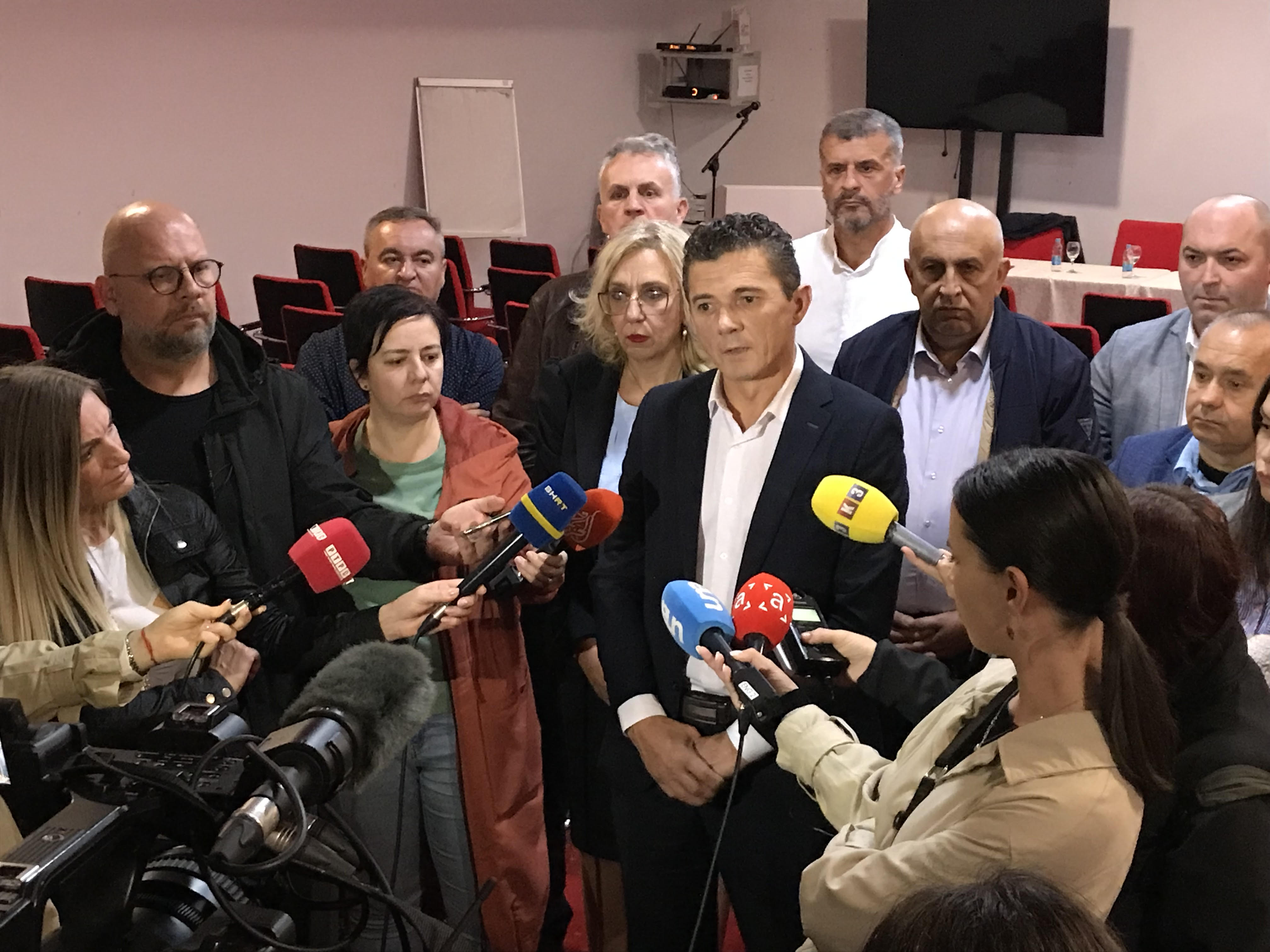 Pregovori o plati ili štrajk radnika Elektroprivrede | BN