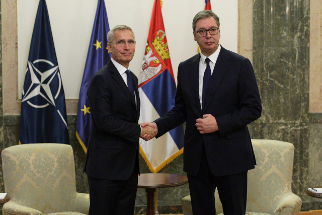 Vučić: Samo su Srbi ugroženi na Kosmetu | BN