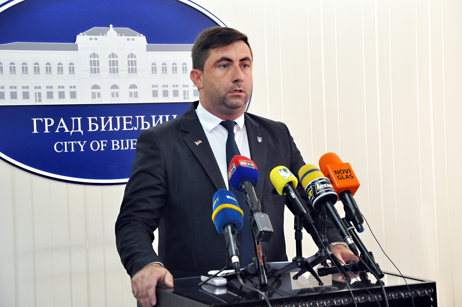 Da li je Mladenka Stajić prisvojila javnu instituciju?! | BN