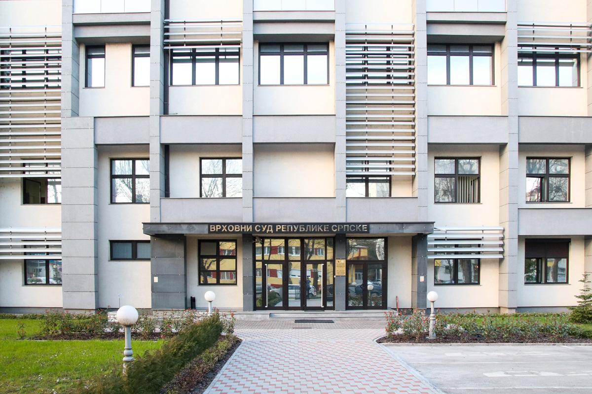 Produžen pritvor osumnjičenim za ubistvo u Doboju | BN