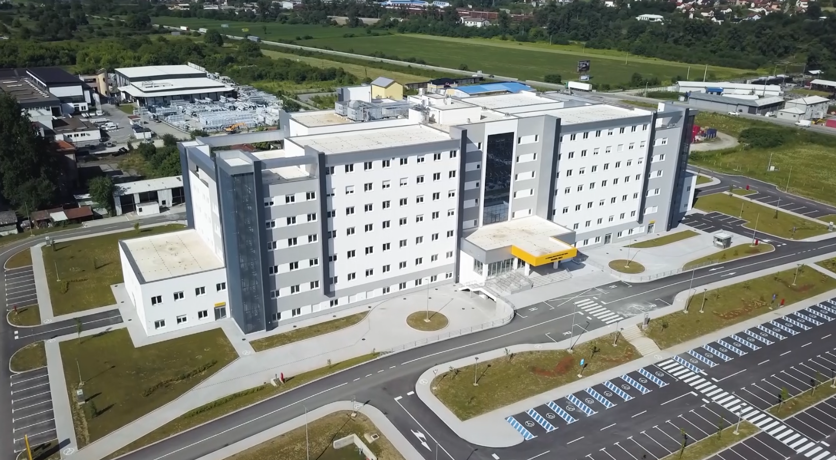 Doboj: Bolnica još nije u funkciji, dug preko 36 miliona | BN