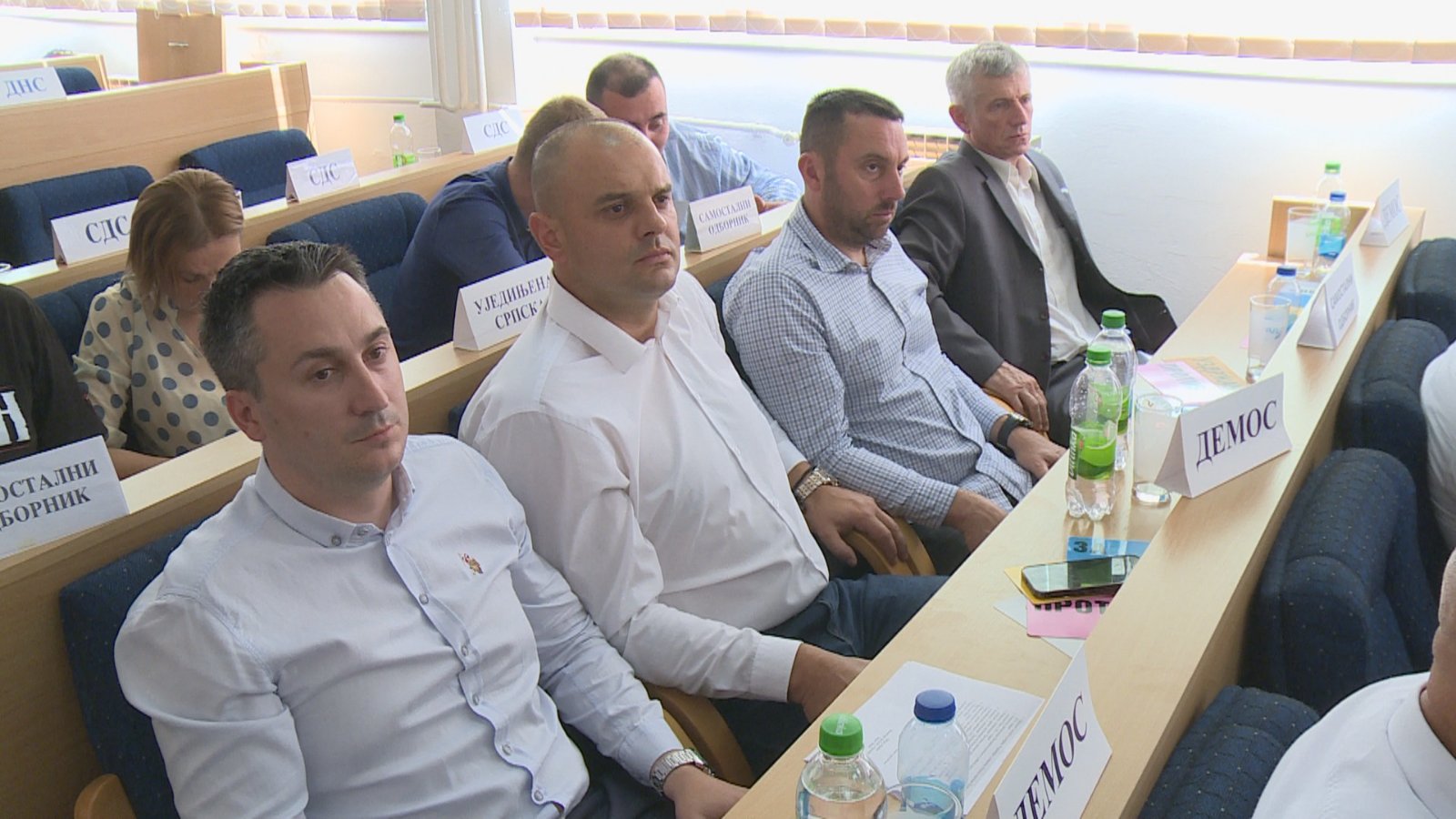 DEMOS izbačen iz vlasti, pukla koalicija sa SNSD u Palama | BN