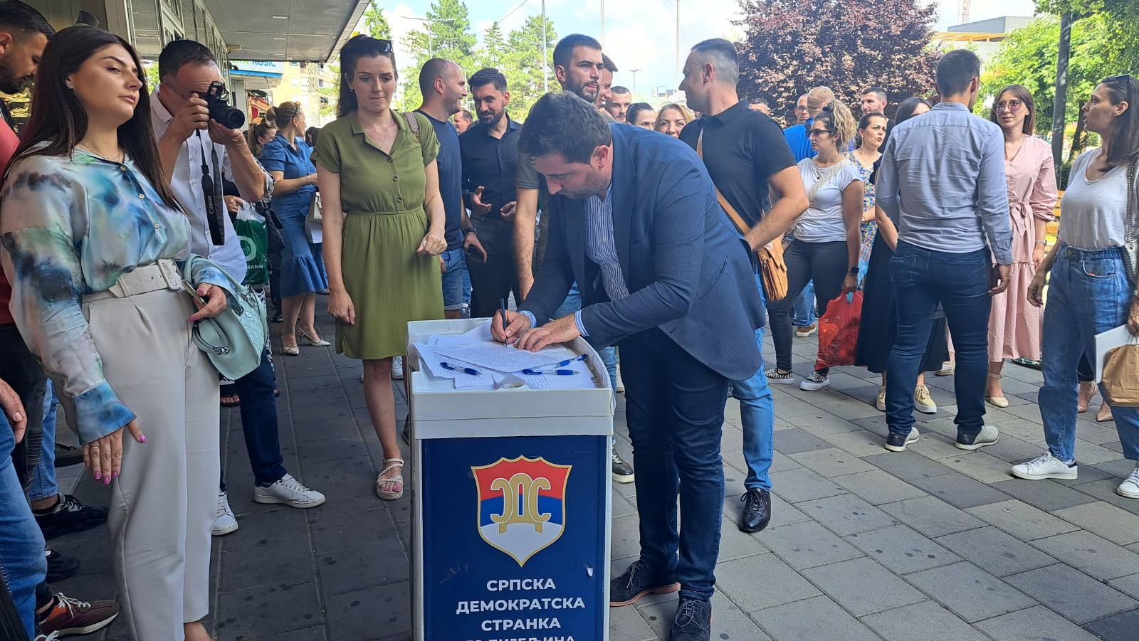 Bijeljina: Peticija SDS-a da 9. januar ostane Dan Republike | BN