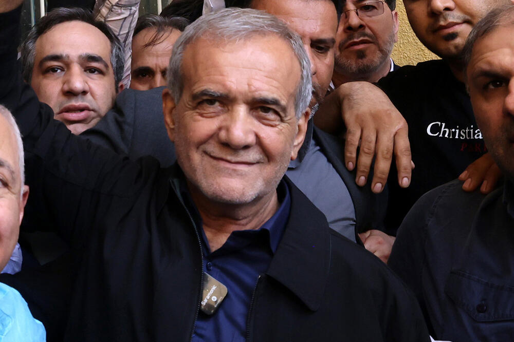 Pezeškijan pobijedio u drugom krugu izbora u Iranu | BN