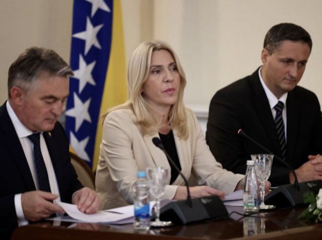 Predsjedništvo BiH rasipalo novac - samo na putovanja potrošili preko ...