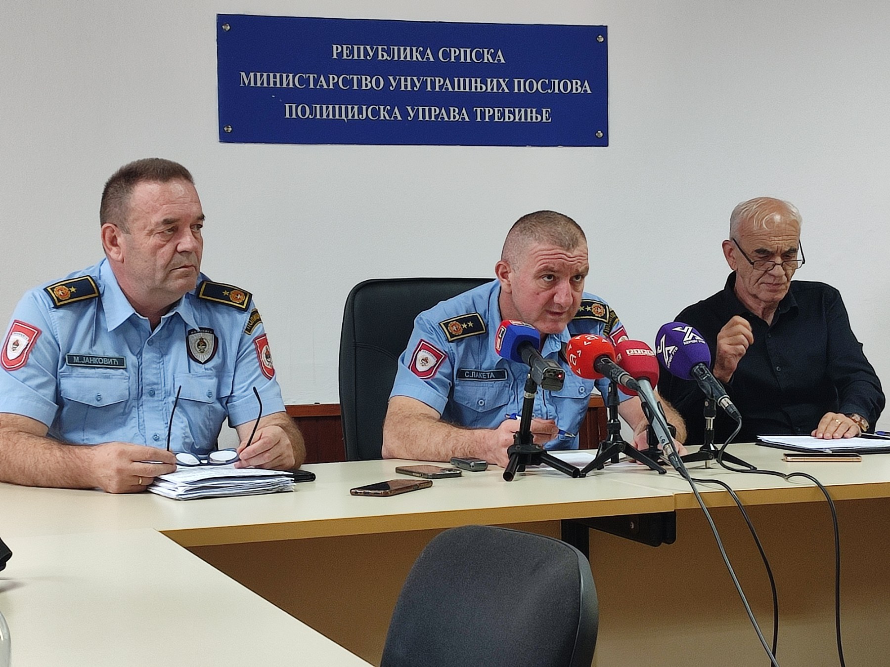 Detalji pucnjave u Zovom Dolu, poznat identitet napadača | BN