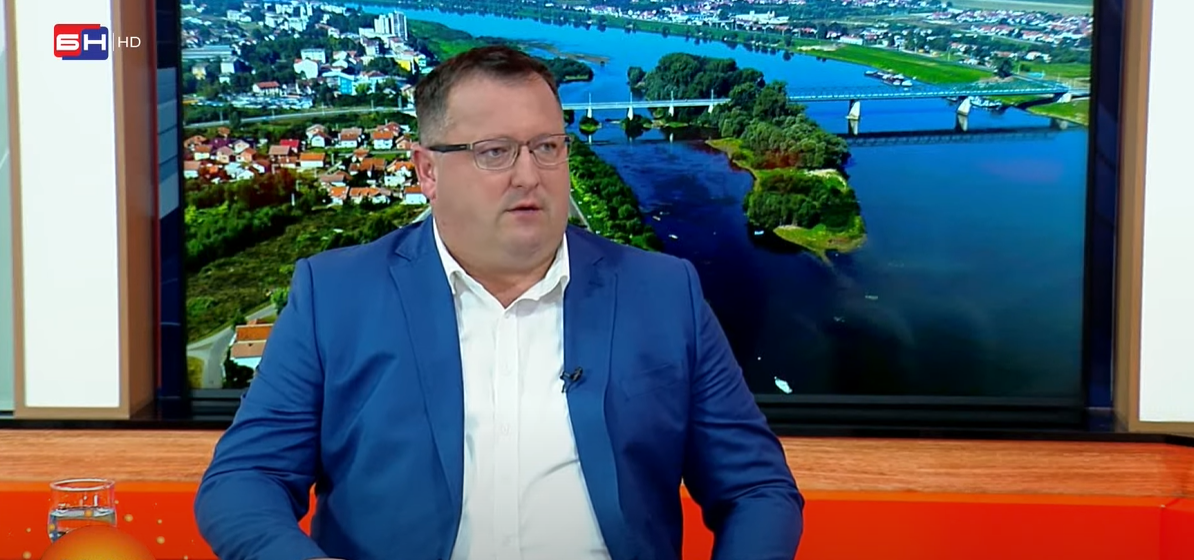 Vlast je zaboravila Brod, dopustili su propast Rafinerije | BN