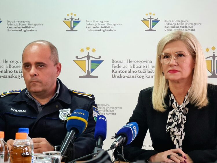 Vrše se provjere da li ekstremi stoje iza maloljetnika | BN