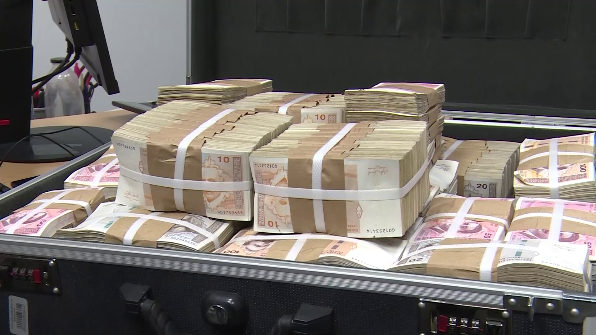 Kaplje li kaplje: Ovoliko para se slilo u Poresku upravu | BN