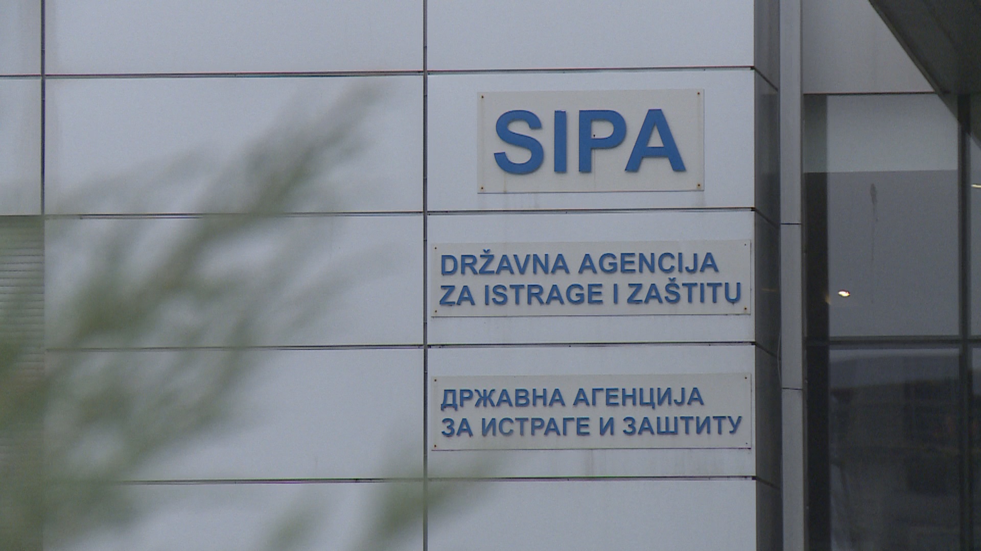 SIPA: Sumnja se na zloupotrebe i pranje novca | BN
