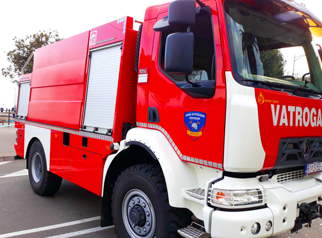 Muškarac upao u duboku rupu u centru Zagreba | BN