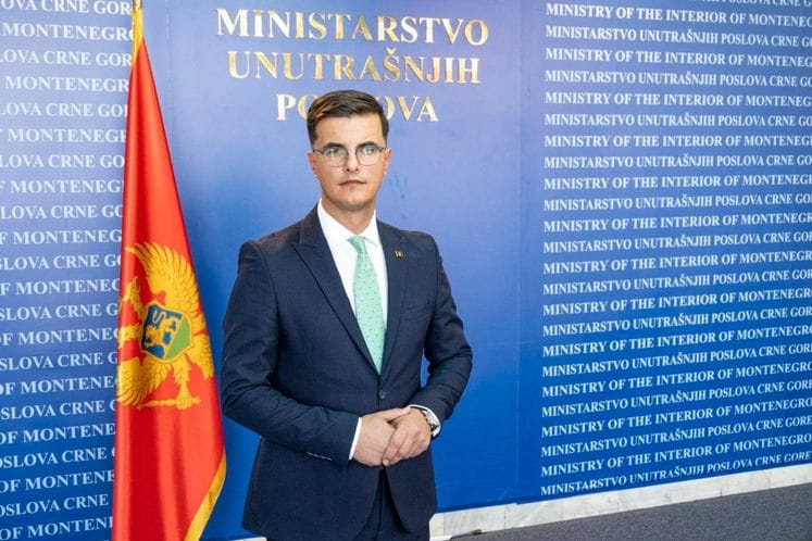 Čistka u MUP CG: Slijedi suspenzija 70 policajaca | BN