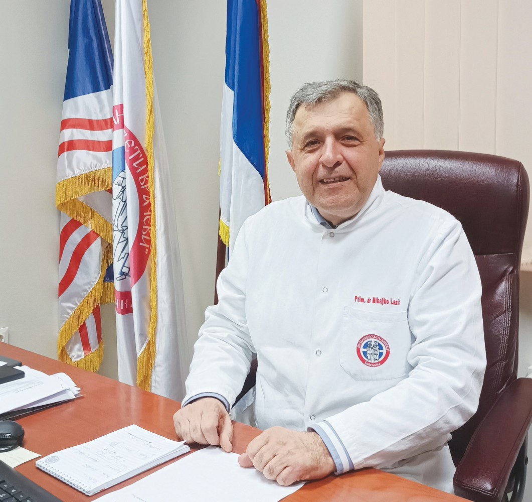 Uprava bijeljinske bolnice ćuti, a vrsni ljekari odlaze | BN