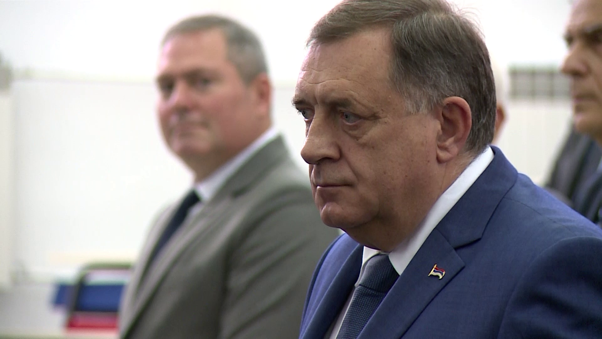 Zakoni Narodne skupštine služe Dodiku za trgovinu?! | BN