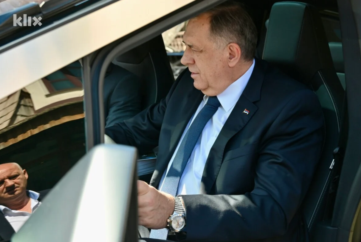 Dodik na prvu: U ime Vlade RS kupujem Teslin automobil?! | BN
