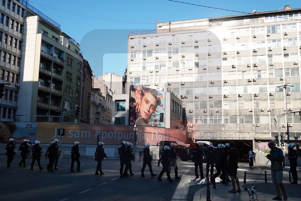 Blokade pojedinih saobraćajnica u NS i BG, reagovao Vučić | BN