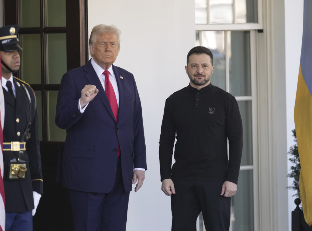 Zelenski kod Trampa došao sa dva posebna poklona | BN