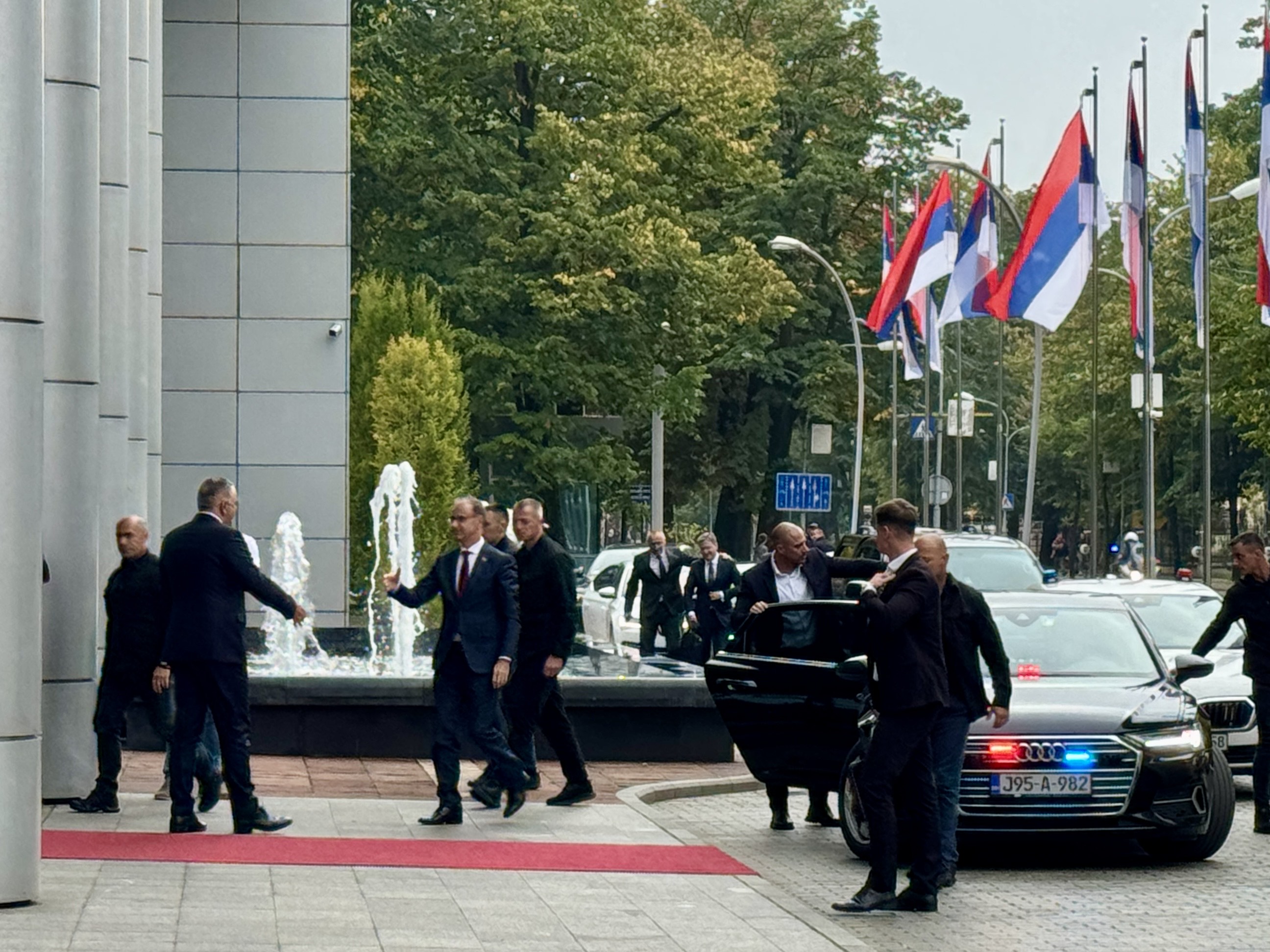 Premijer Srbije Đuro Macut u posjeti Vladi Save Minića | BN