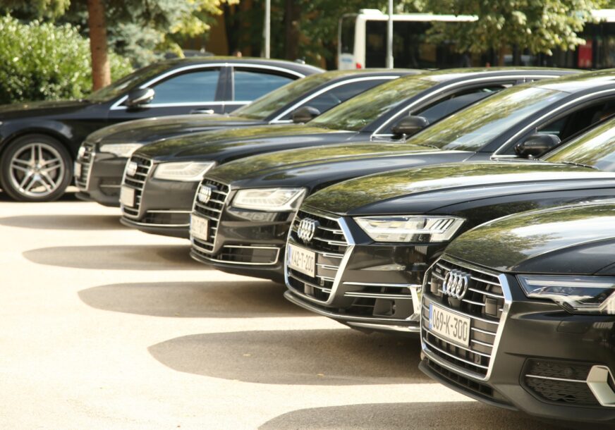 MUP Srpske za jedan auto izdvaja pola miliona maraka | BN