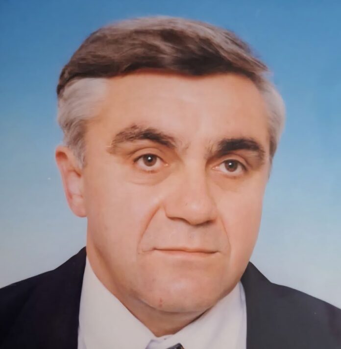 Preminuo poznati bijeljinski profesor Miodrag Todorović | BN