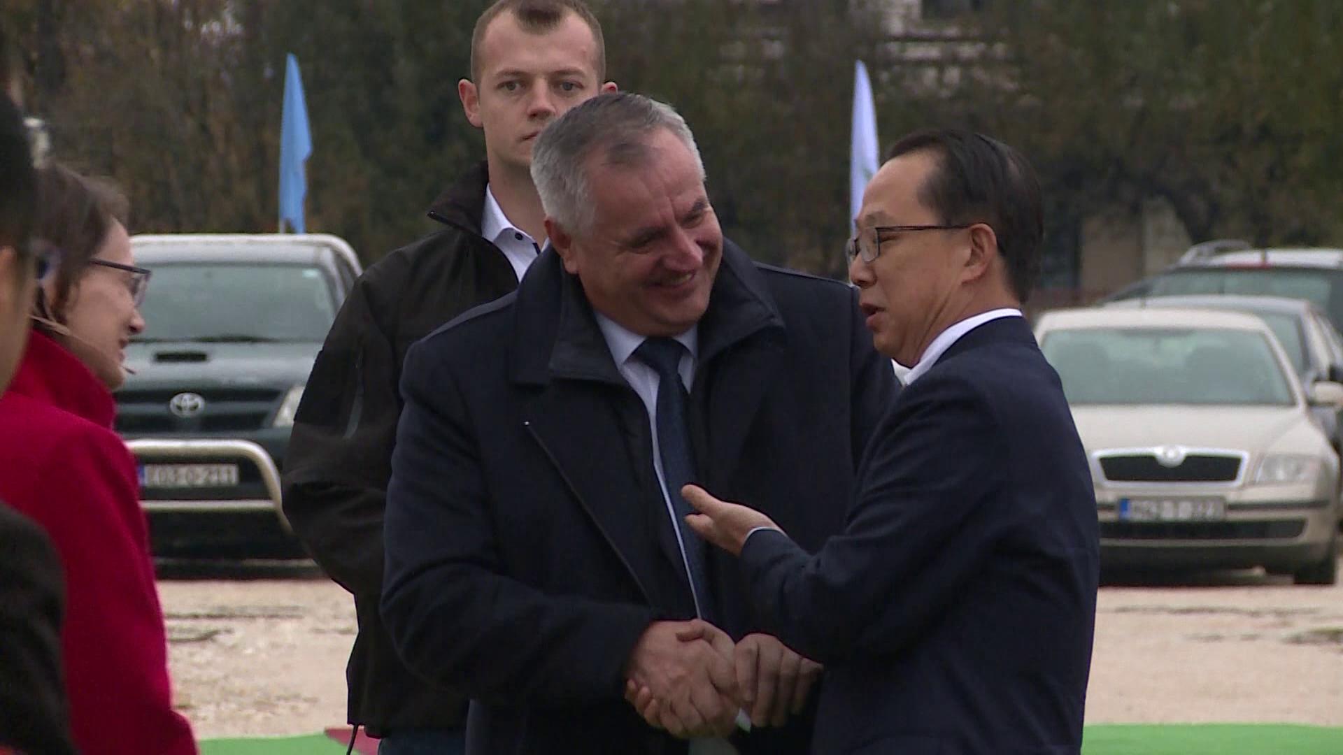 30 godina po 65 miliona KM plaćaćemo Kinezima autoput Banjaluka ...