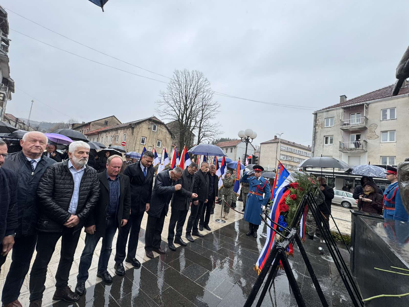 "Slava borcima koji su dali živote za Republiku Srpsku" | BN