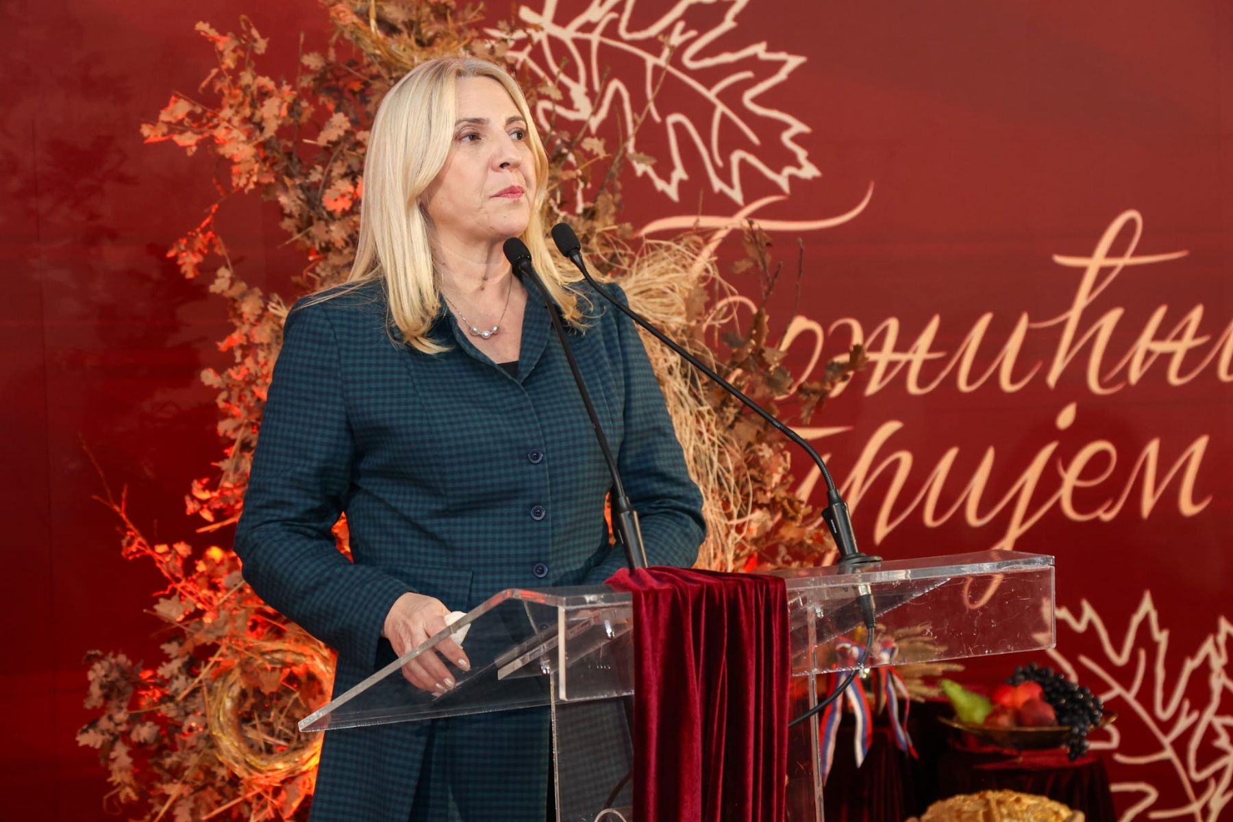 Božićni prijem bez crkvenih velikodostojnika Srpske pravoslavne crkve | BN