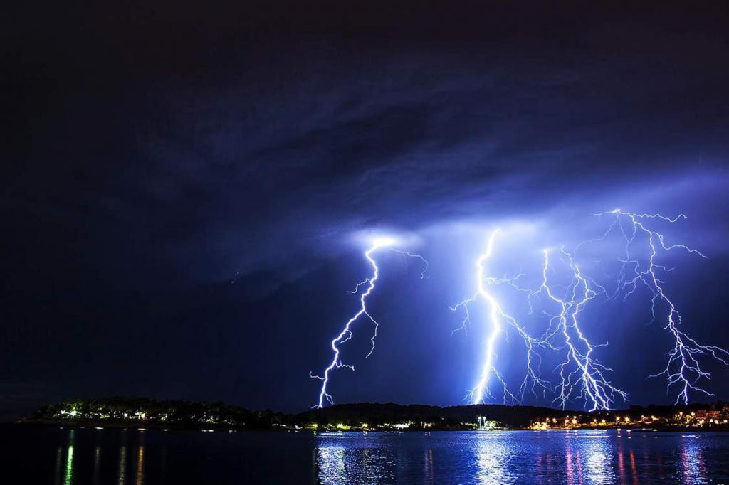 Kako se zaštititi od udara groma? | BN